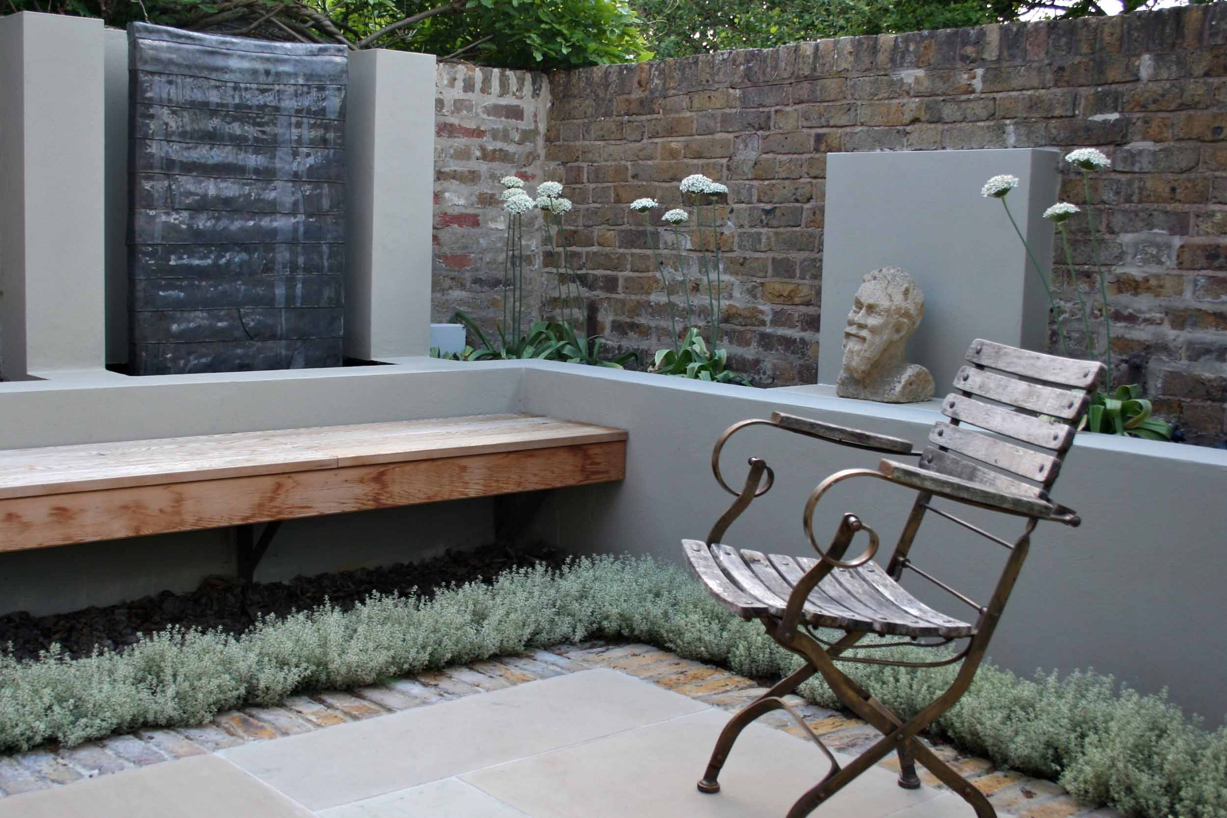 Multi Level Linear Garden Hertfordshire designed by Kate Gould
