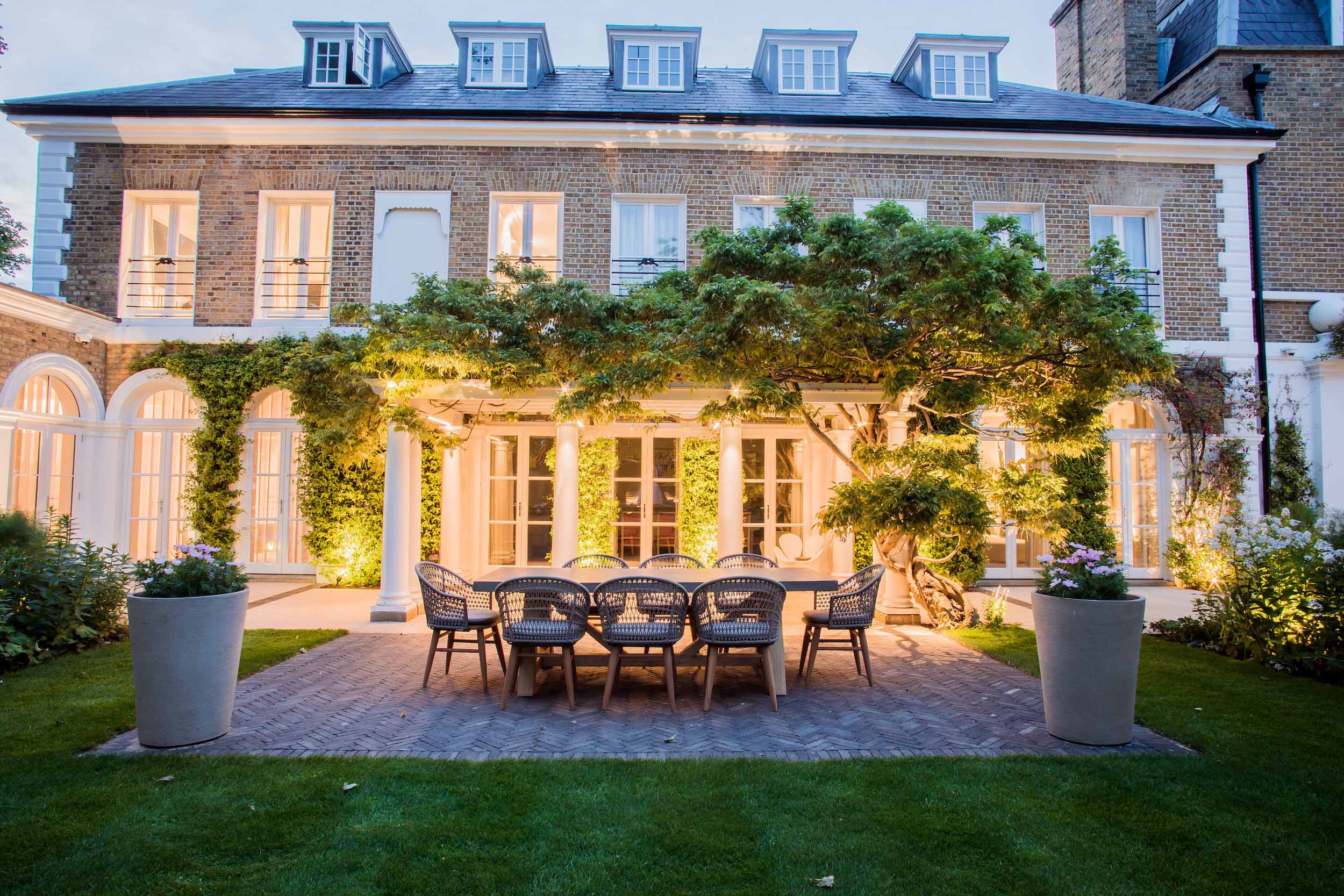 Large Residential Family Garden Design Fulham London Grand