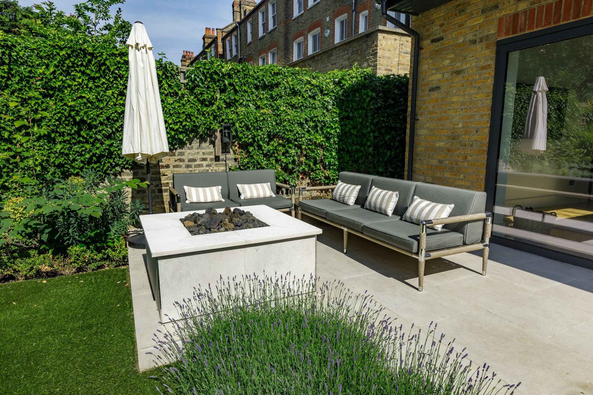 Stylish Contemporary Family Garden Tooting Bec Family Space