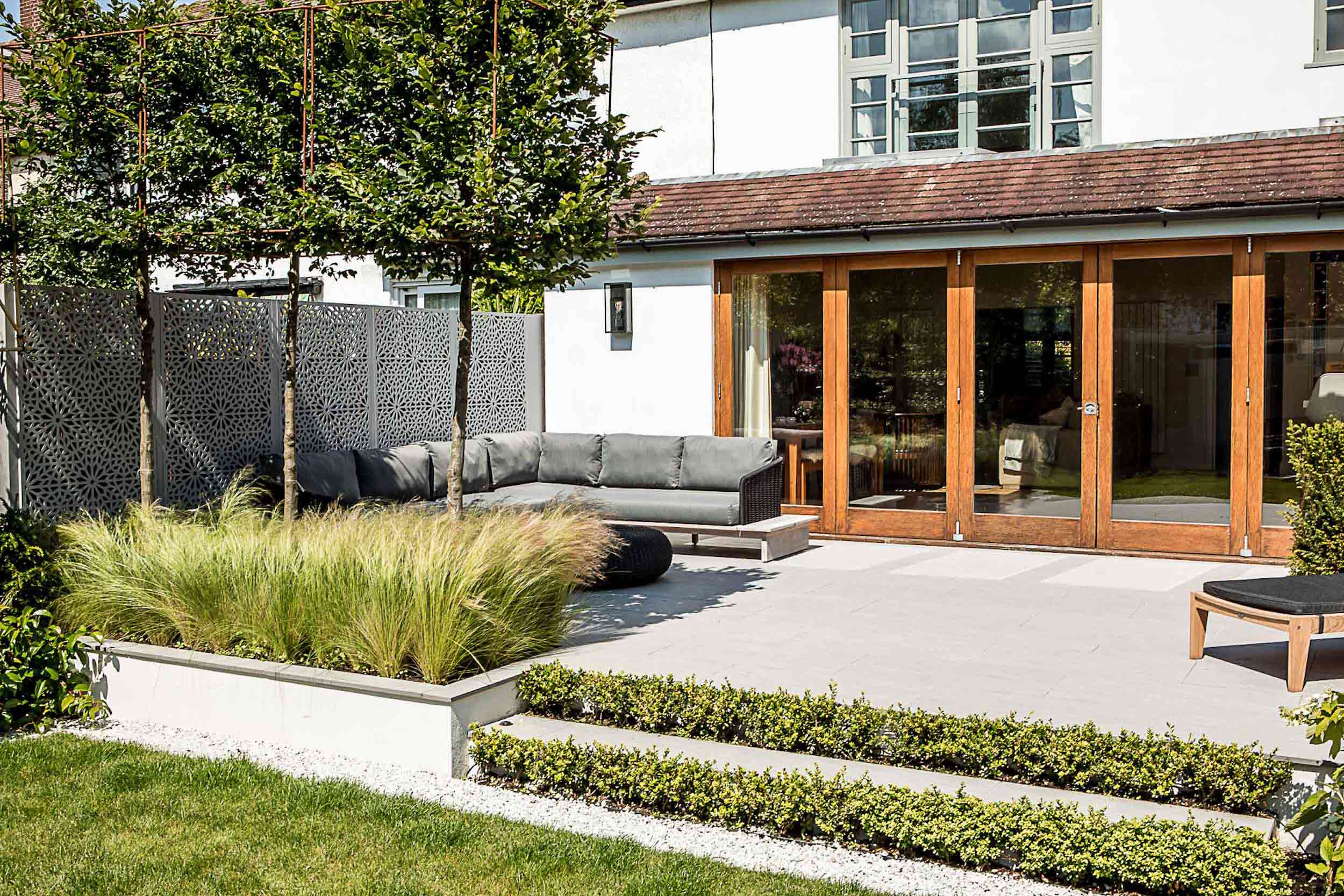 Garden Designer Wandsworth Urban Retreat Cube Planter Betulus