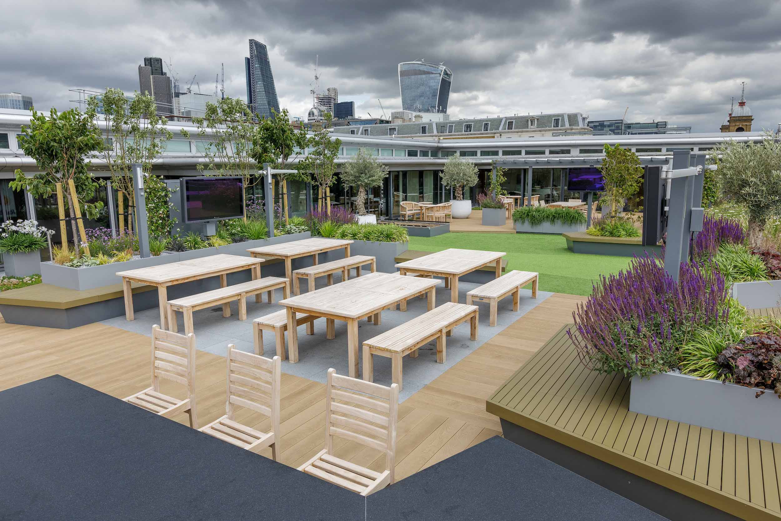 Large London Commercial Garden Roof Terrace Design Contractor