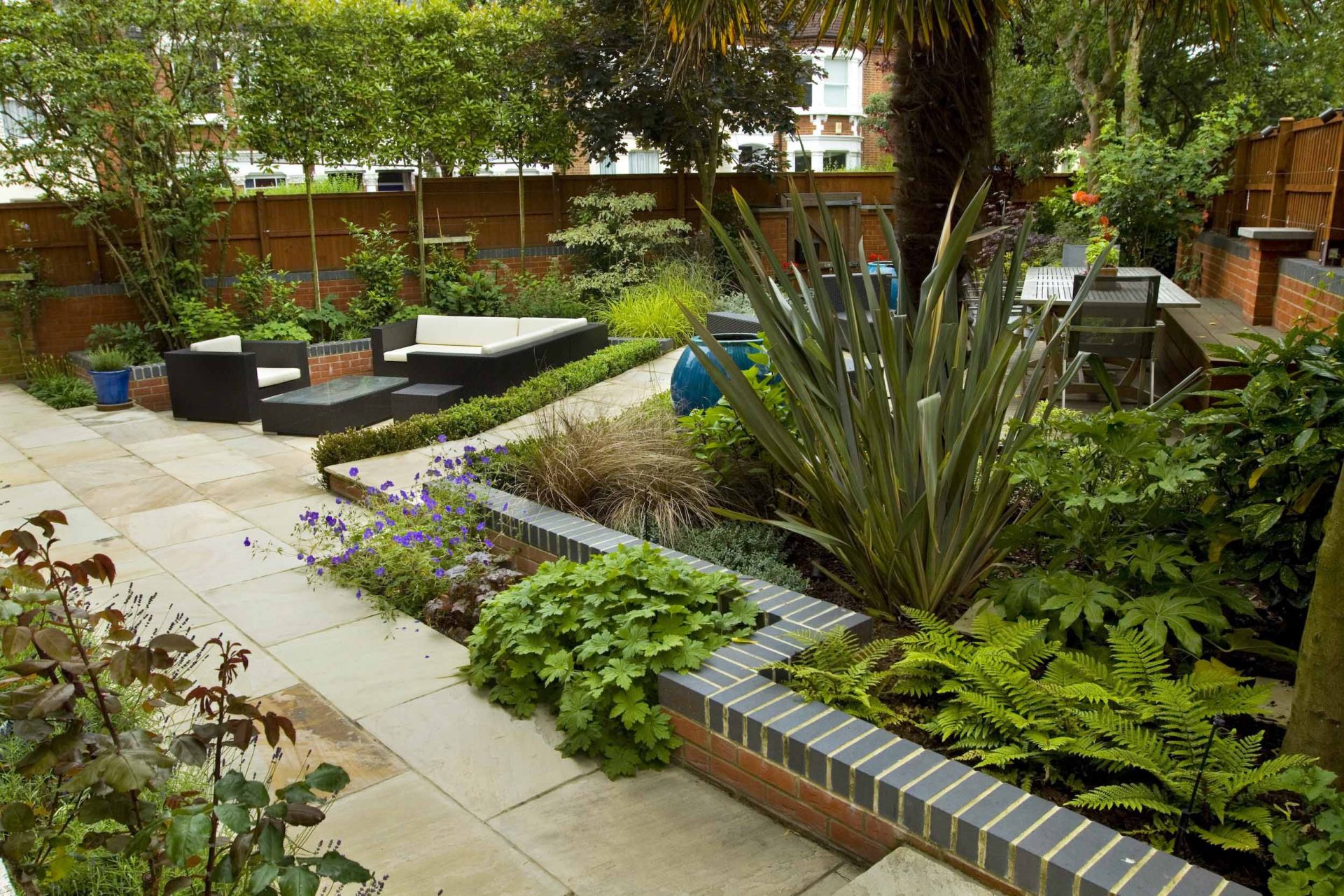 Large Paved Garden Terrace Sunken Paved Area Timber Decking